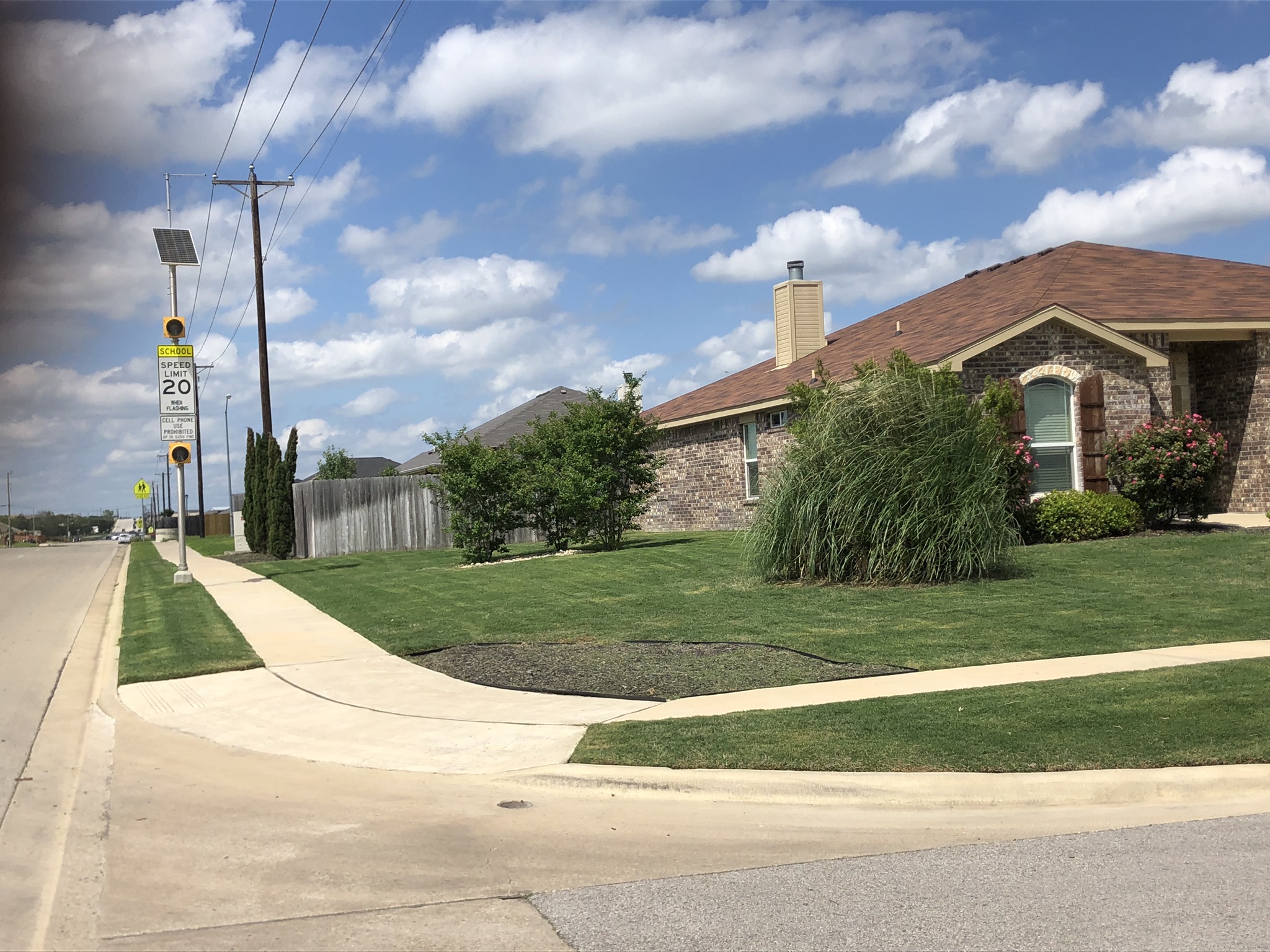 Green Guy Lawn Service – Lawn Maintenance, Landscaping, and More